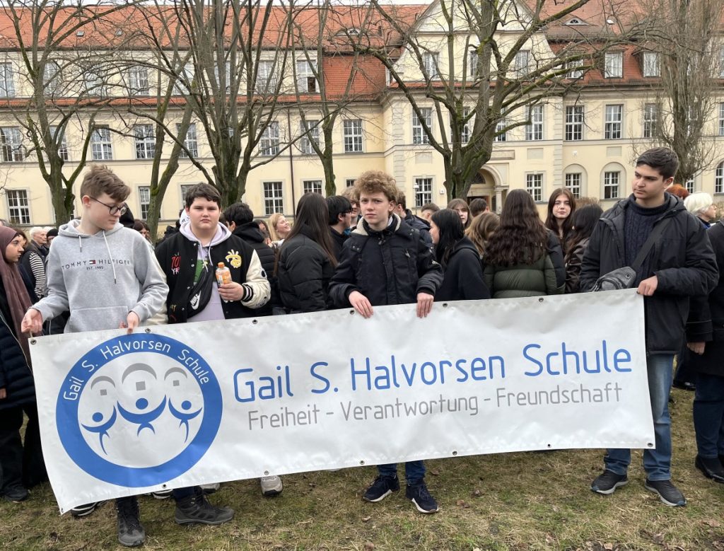 Gail S. Halvorsen Schule – Integrierte Sekundarschule mit gymnasialer ...